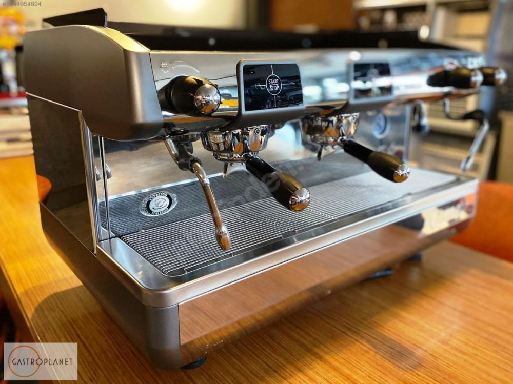 LA CİMBALİ M24 TE PREMIUM 2 GRUP YARI OTOMATİK ESPRESSO MAKİNESİ ...